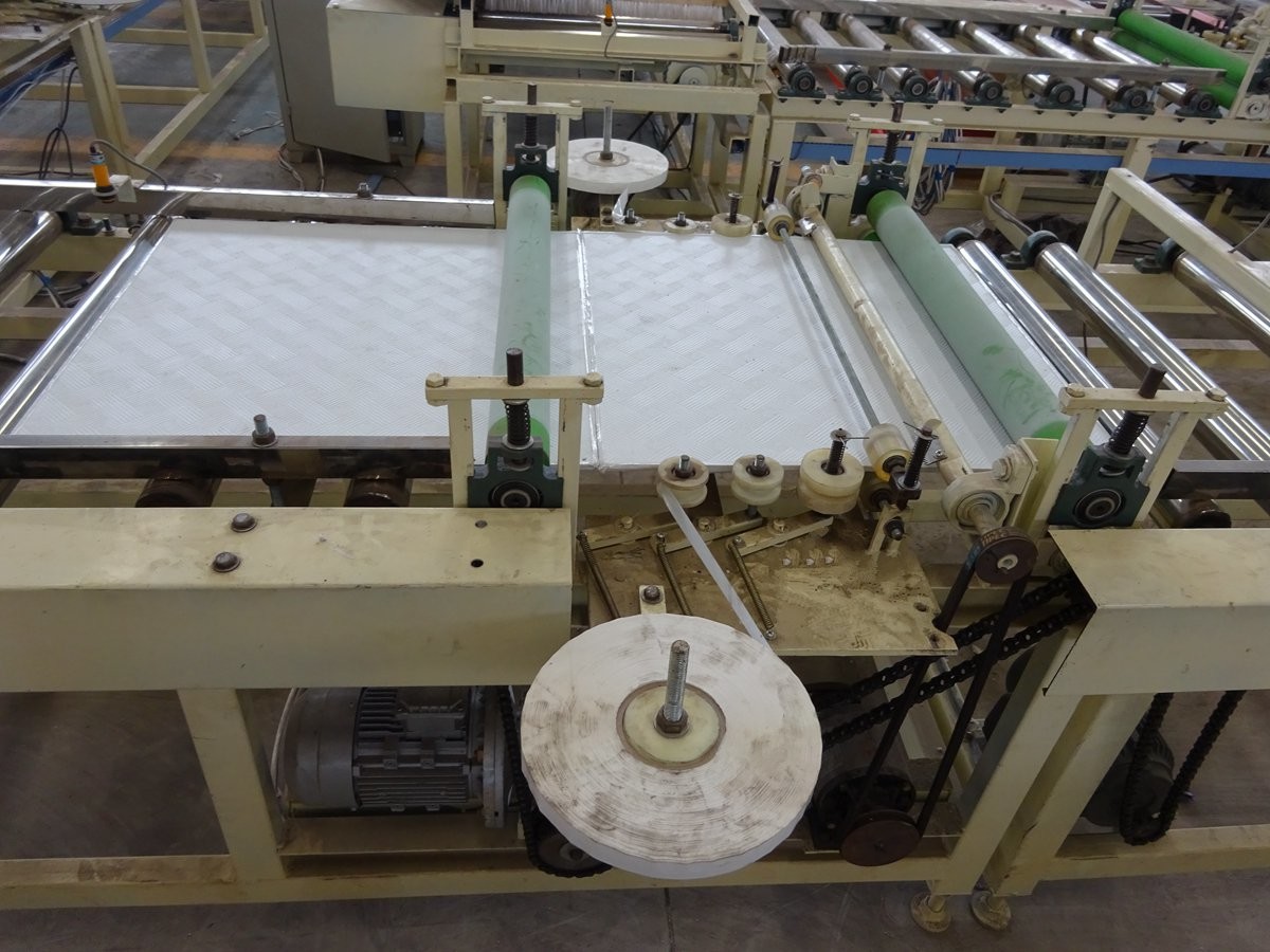 Fully Automatic PVC Gypsum Board Lamination Machine 5-30mm